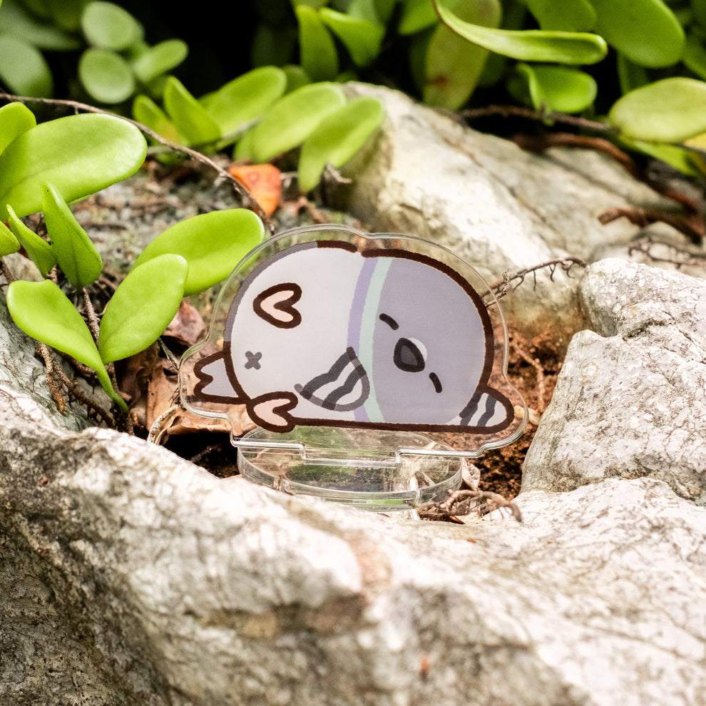 Lazy Pigeon Standee – Pigeoncrafts
